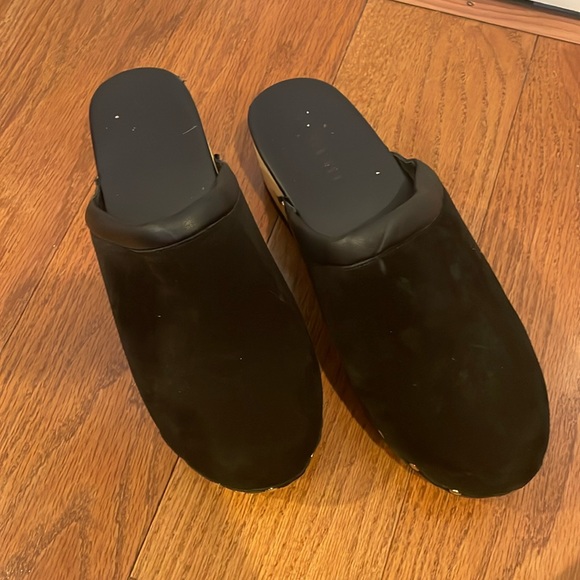 M. Gemi | Shoes | Mgemi Greta Black Clogs | Poshmark